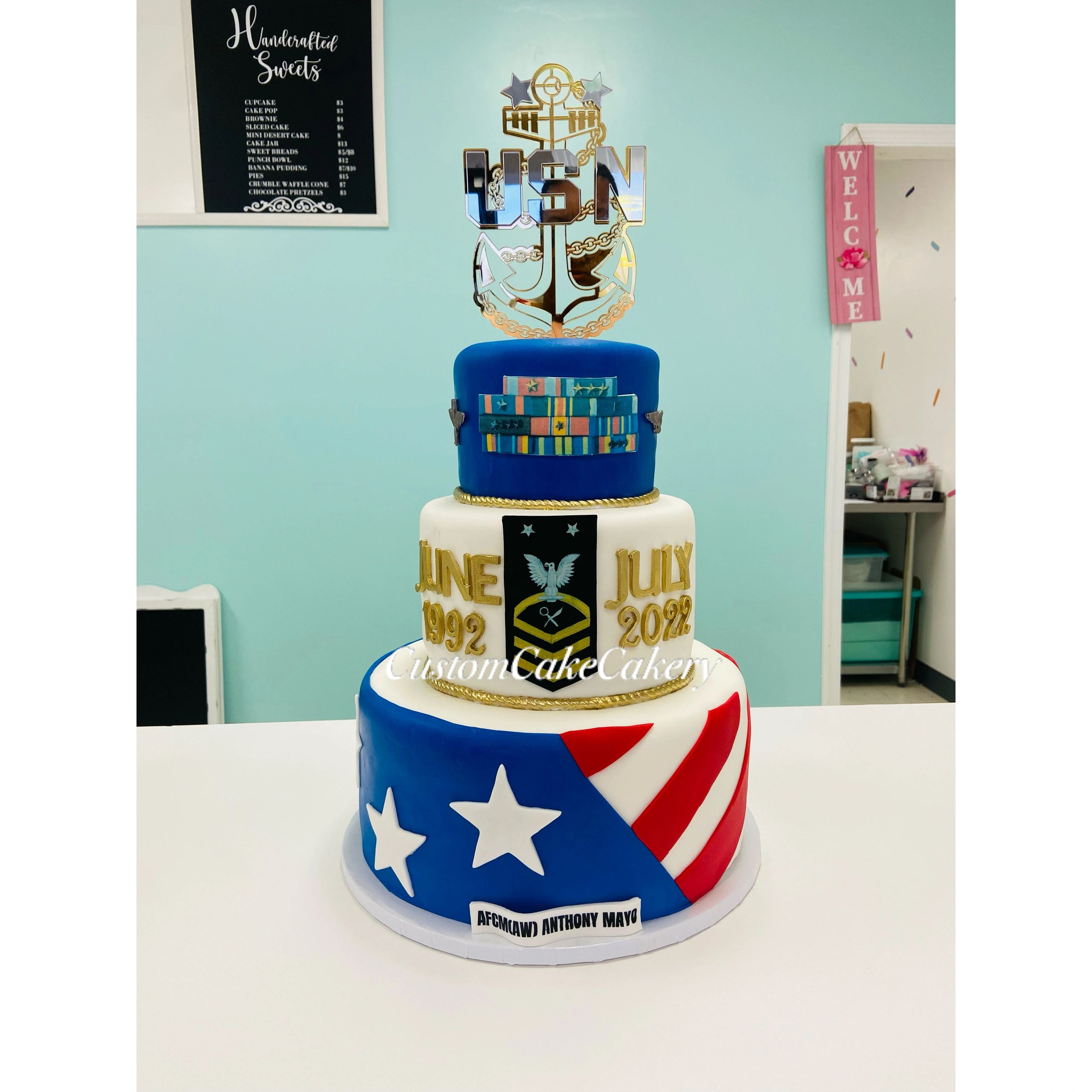Custom Cake Cakery - Custom Cakes, Cake Shop, Bakery, Custom Cakes