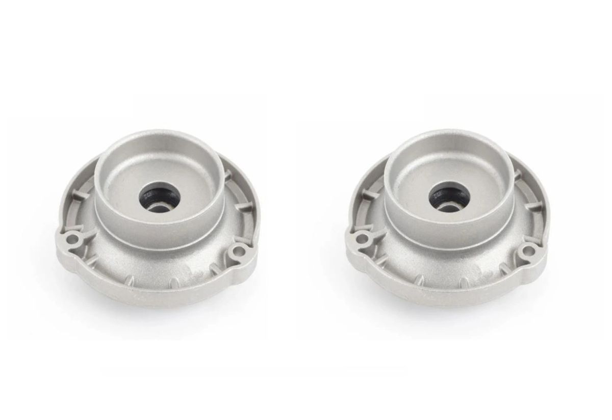 BMW set of Left and Right Strut Mount 33506787178