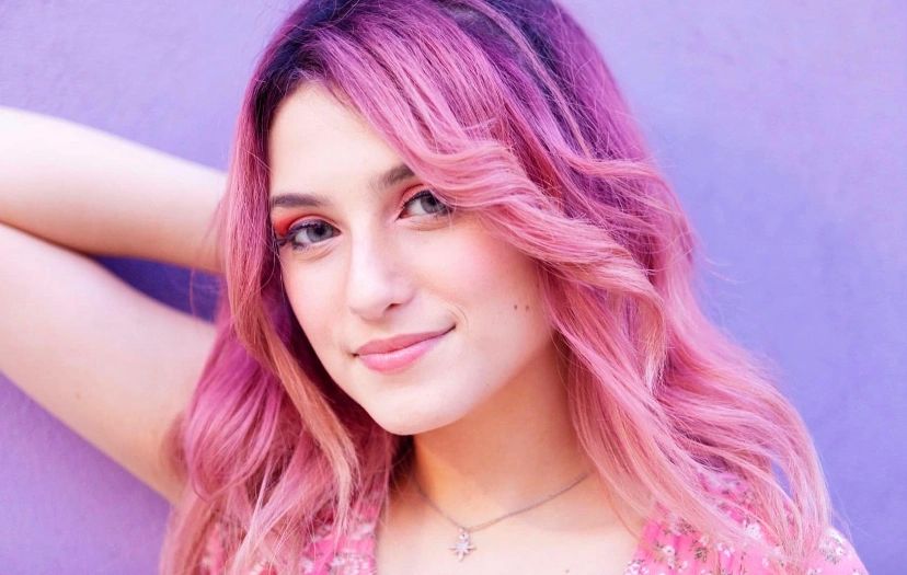 Izzi Raine - Social Media Star, Tiktok Star, Voiceover Talent