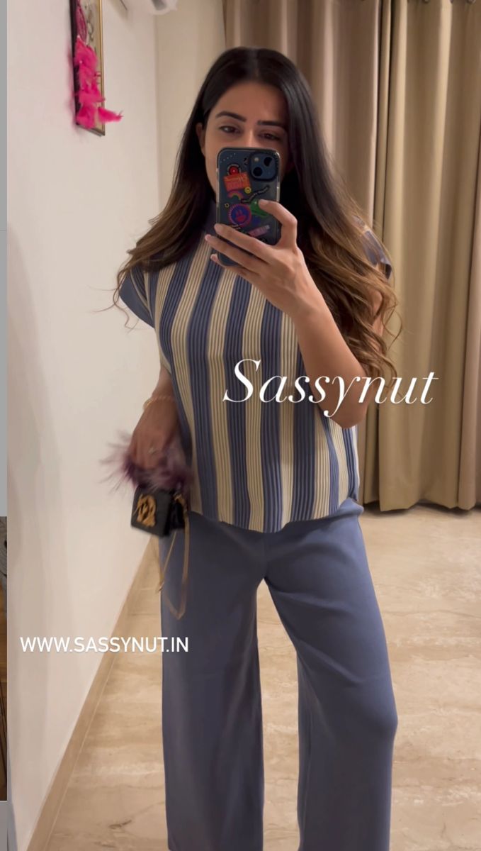 Kate soft knit coord set (Blue/Off white)