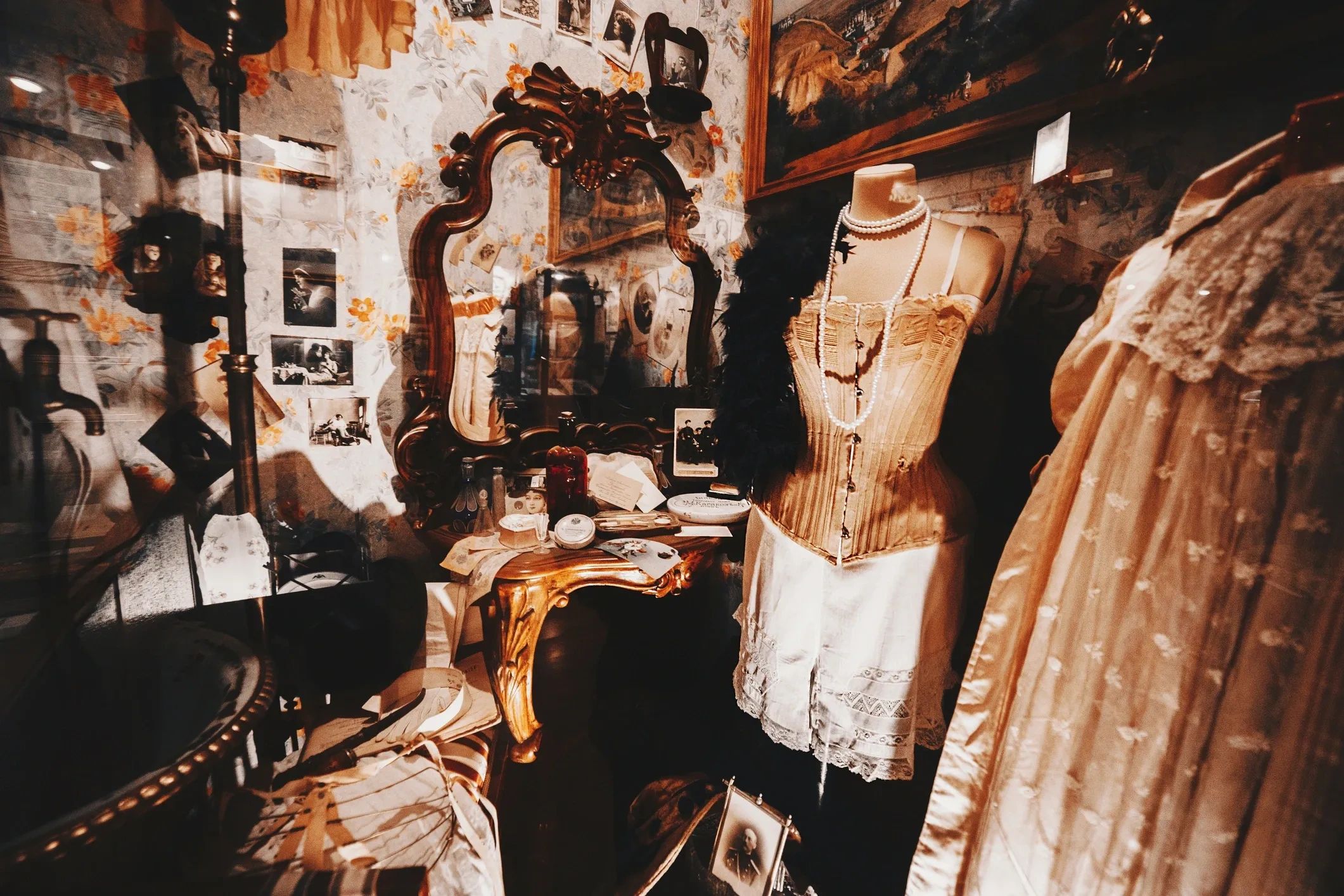 Vintage Clothing | Pepper Lee Boutique