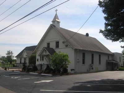 Church, Christian - Buckner Christian Church - La Grange, Kentucky