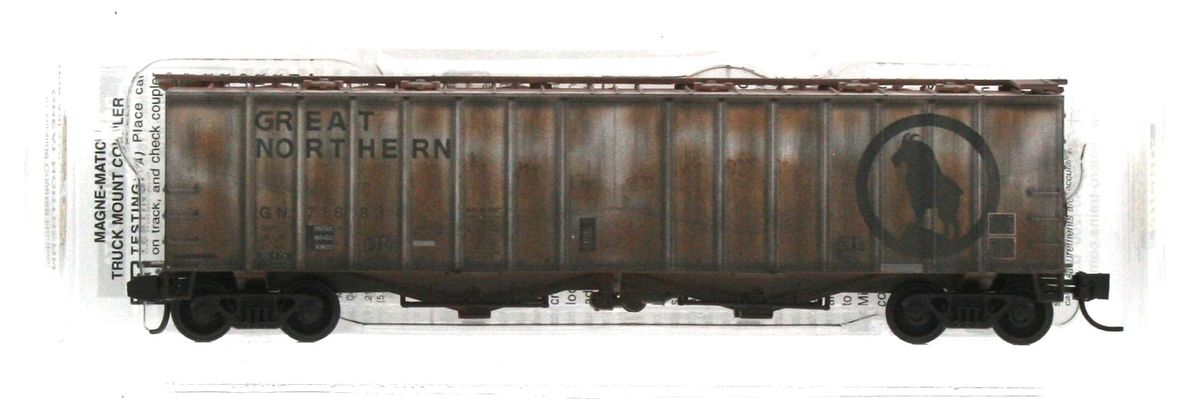 Great Northern covered hopper
