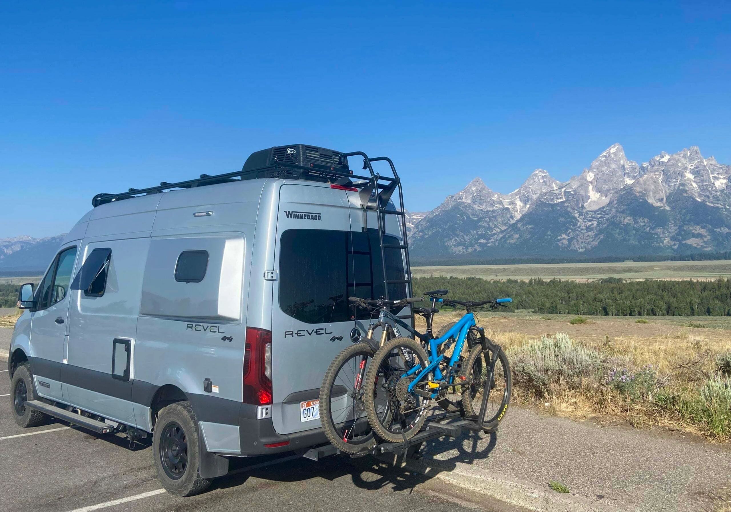 4 ways to mount your bikes on your van - pros and cons!
