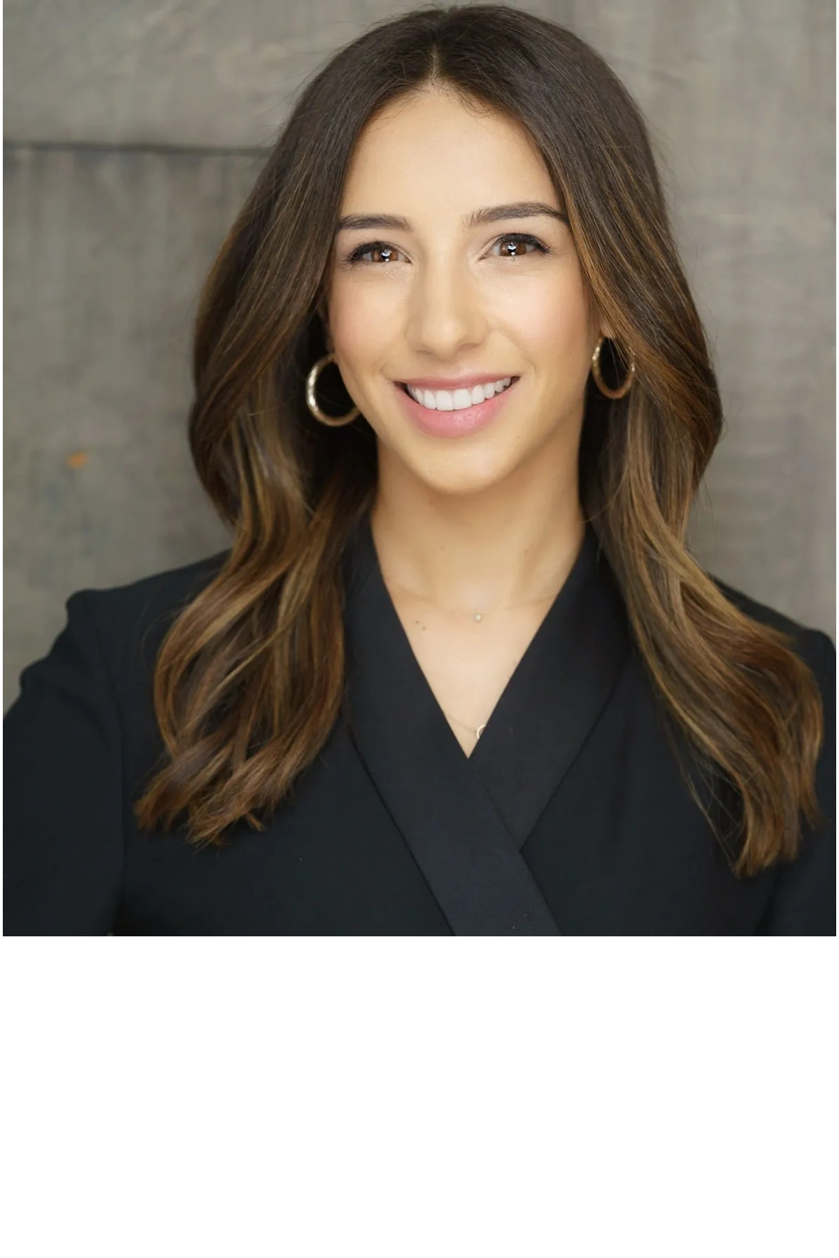 About Dr. Stephanie