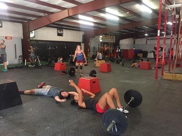 CrossFit Stars and Bars - Home