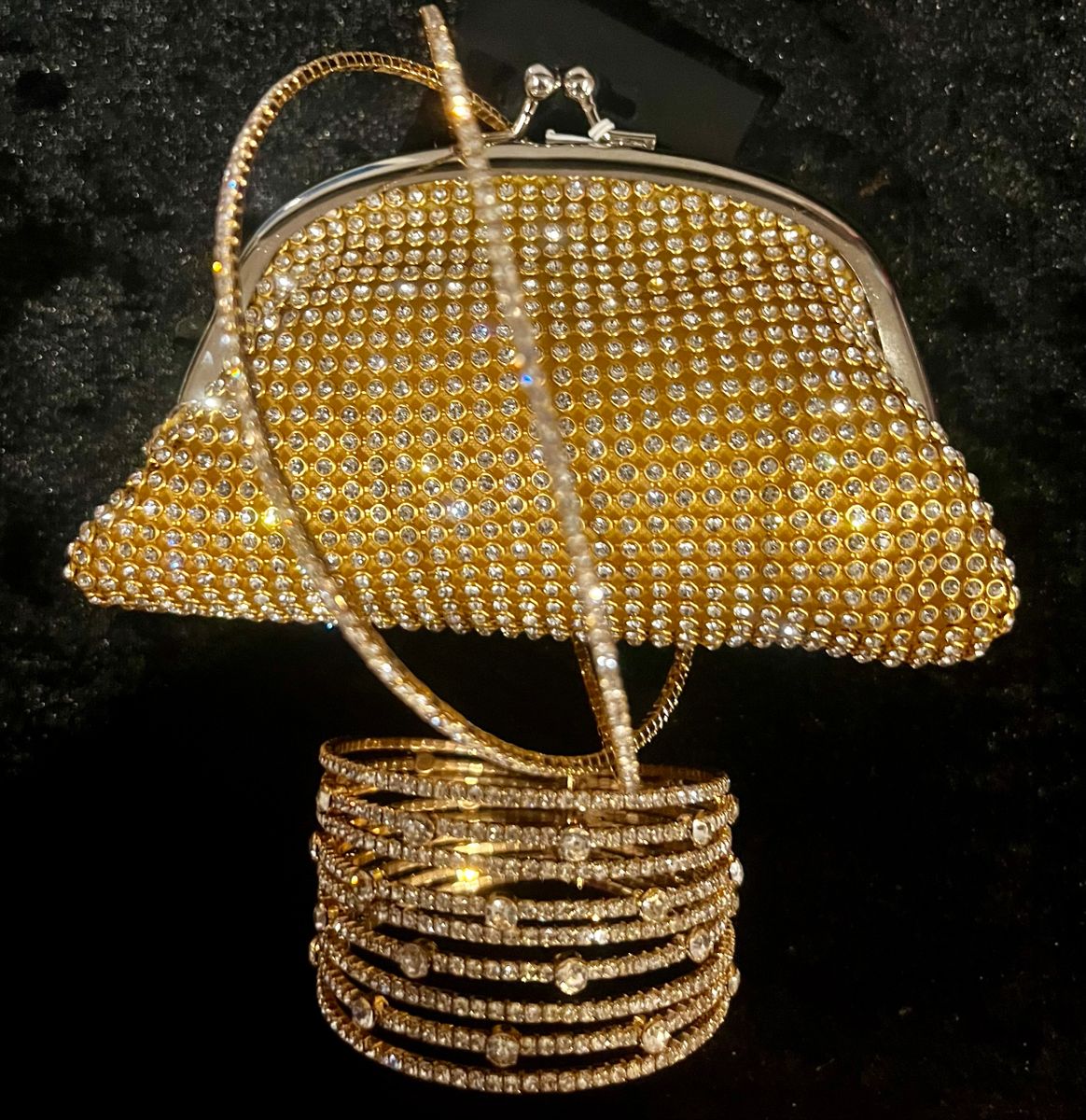 NIGHT OUT GOLD BUNDLE