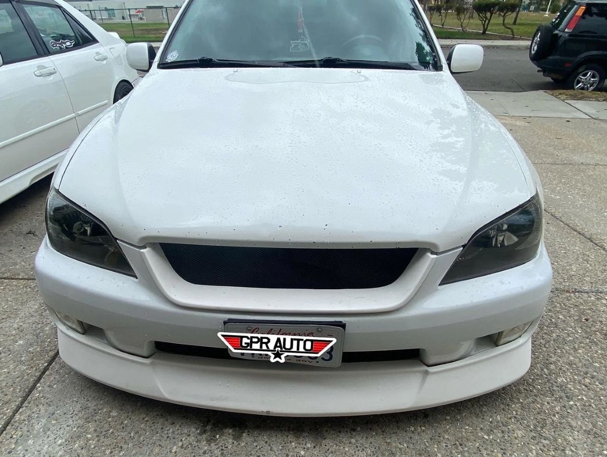 WALD style grill Lexus is3000,altezza