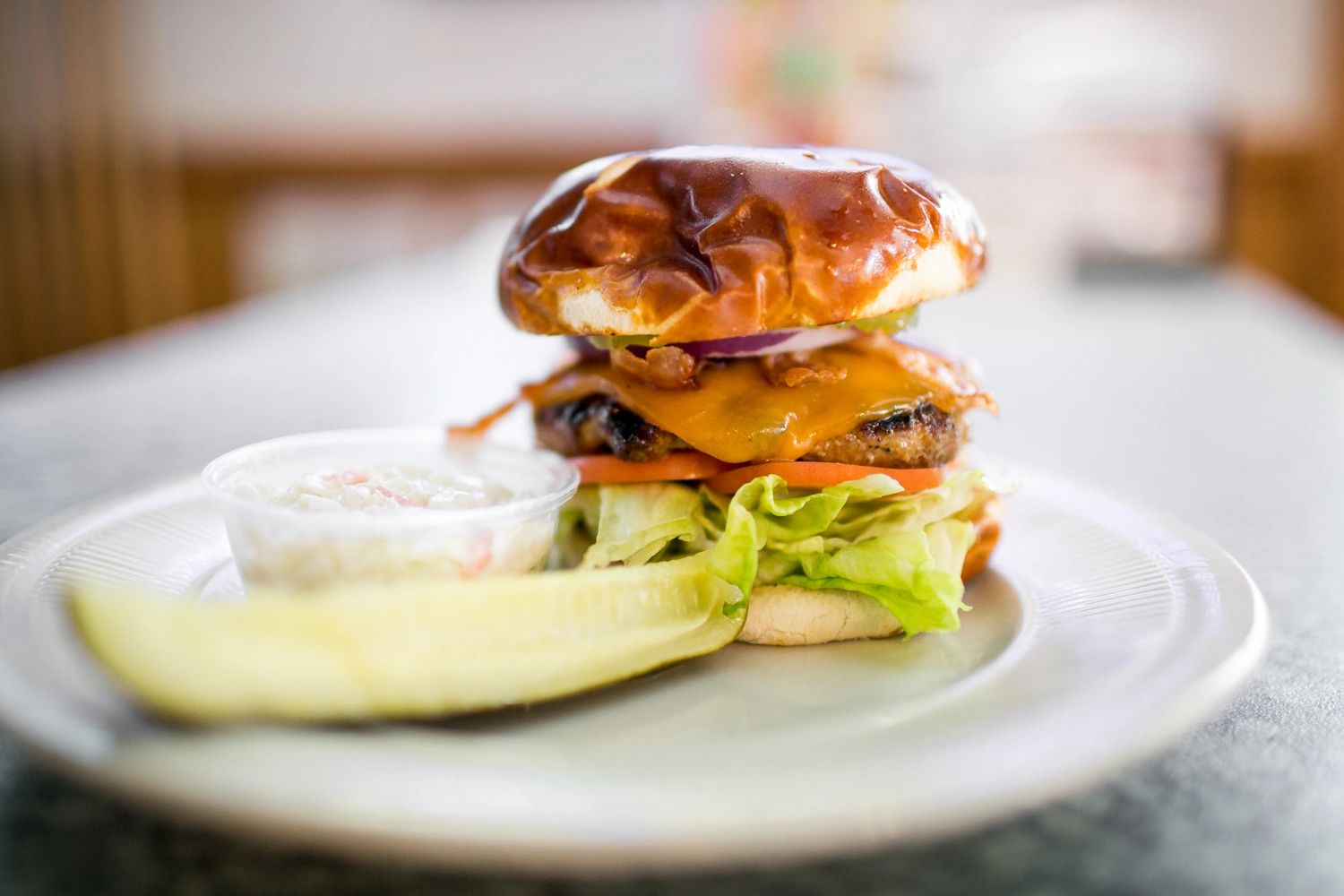 Knute's Bar & Grill - Savor the Flavors