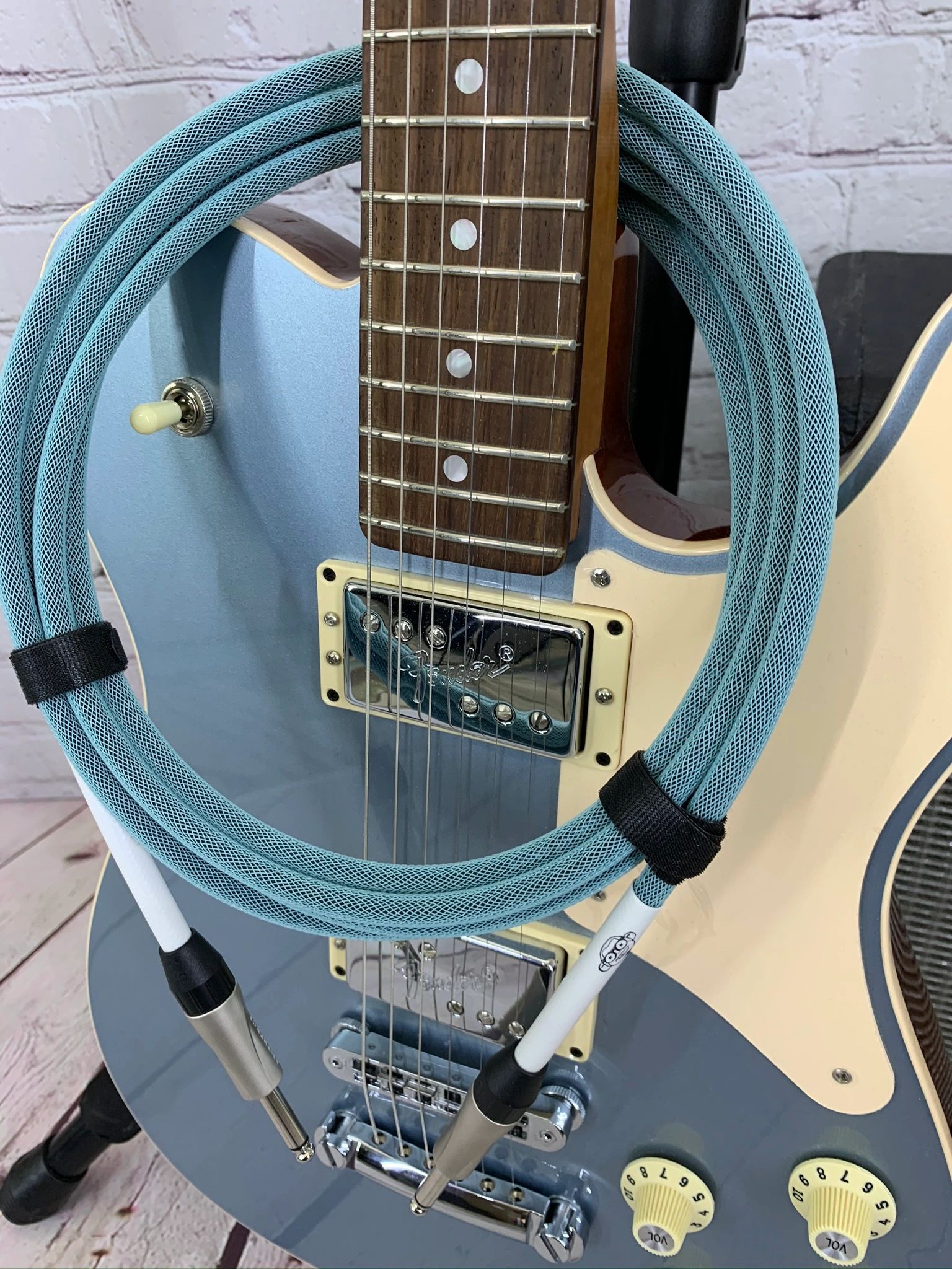 Monkey Wires - Custom Built Music Cables!
