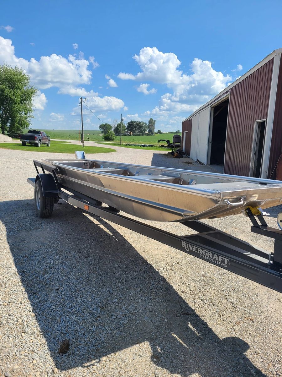 17-36 Blazer Paddle Jon