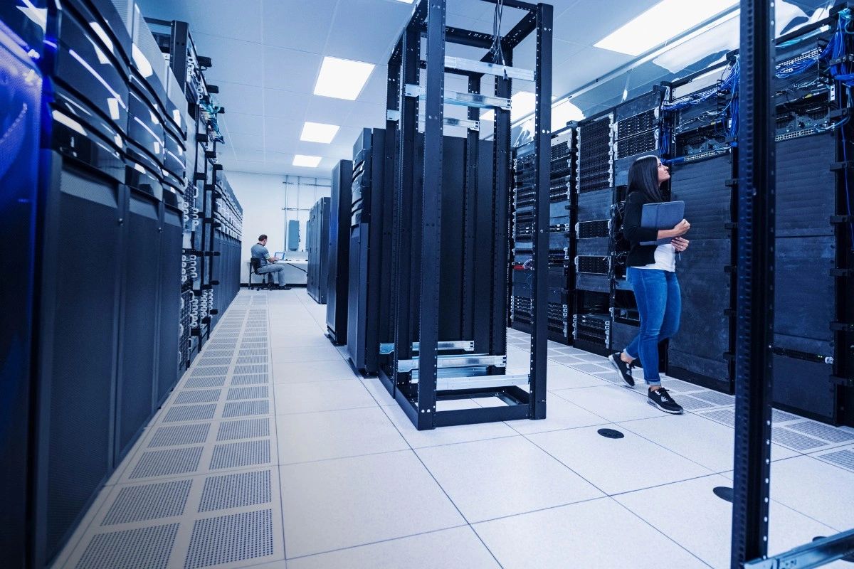 DATA CENTER SOLUTIONS