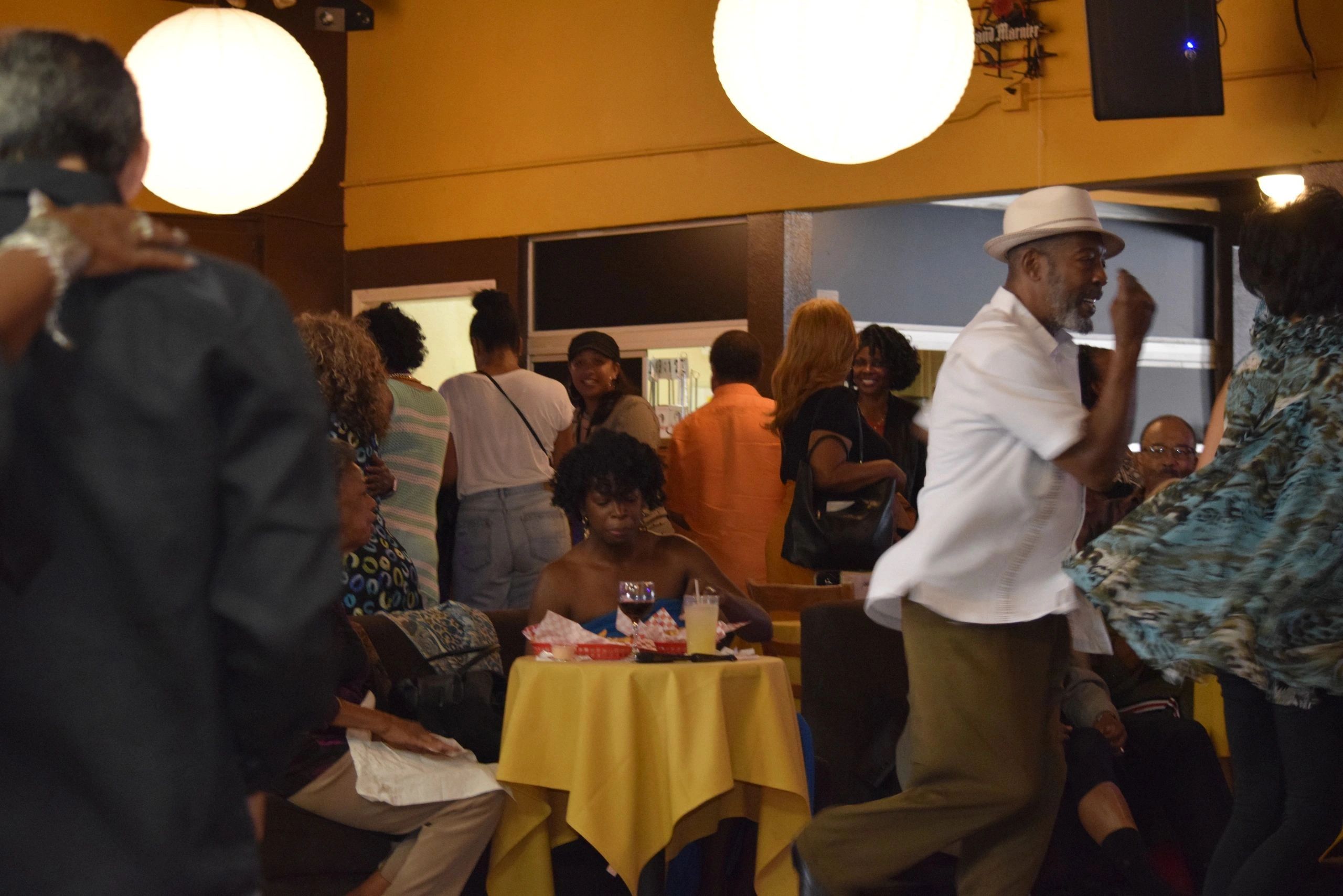 Dance Contest - Ell Imagined