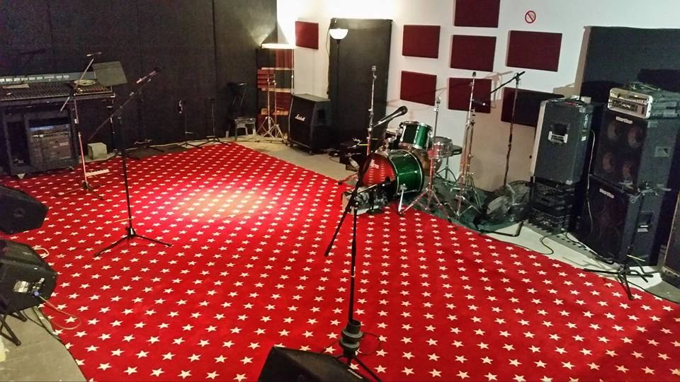 Professional Rehearsal Studio - soundcoaststudios.com