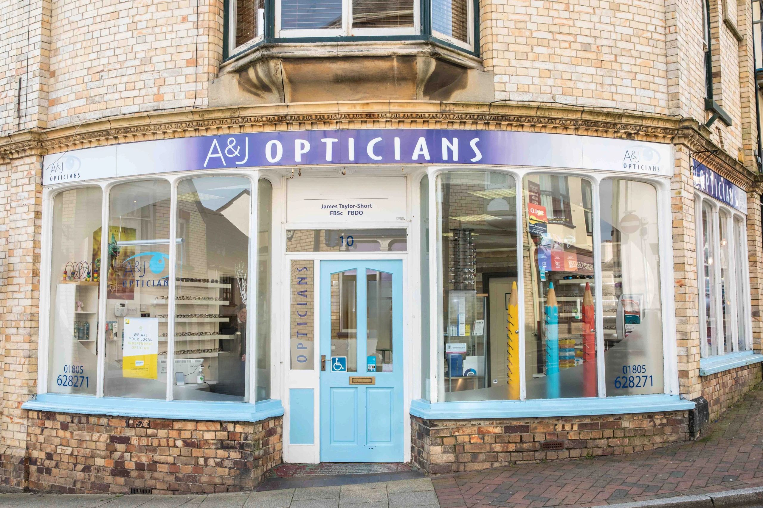 Our professional staff | A&J Opticians