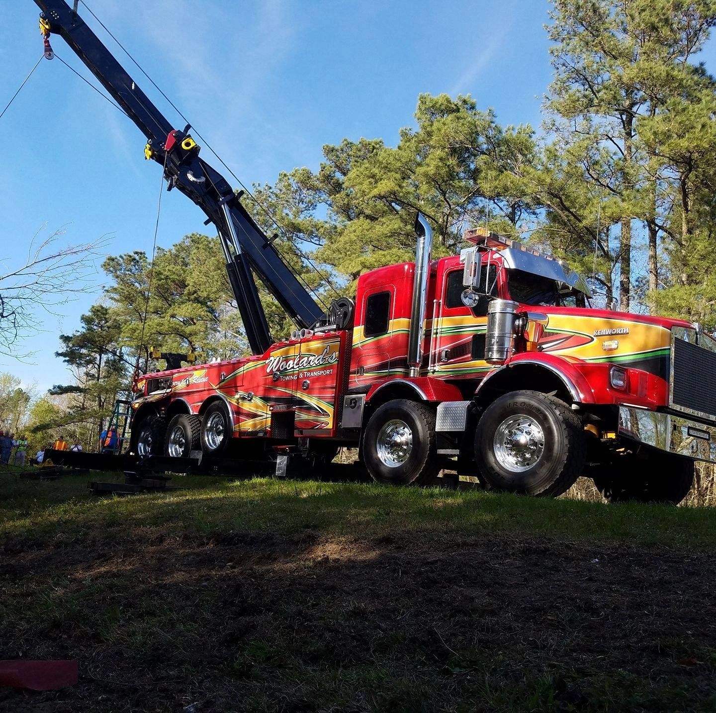 Professional Light and Heavy Duty Towing Services