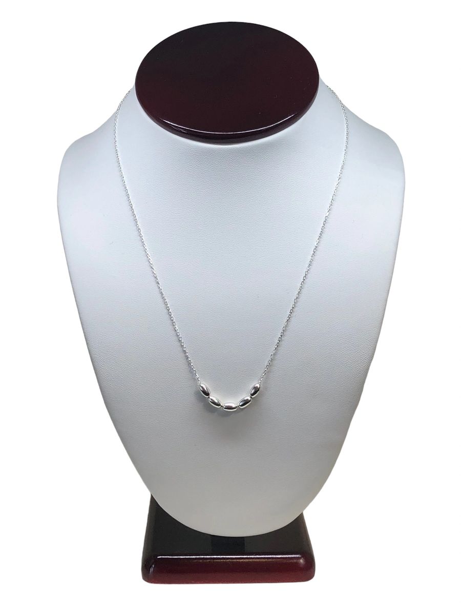 Charleston Rice Bead Five Bead Necklace