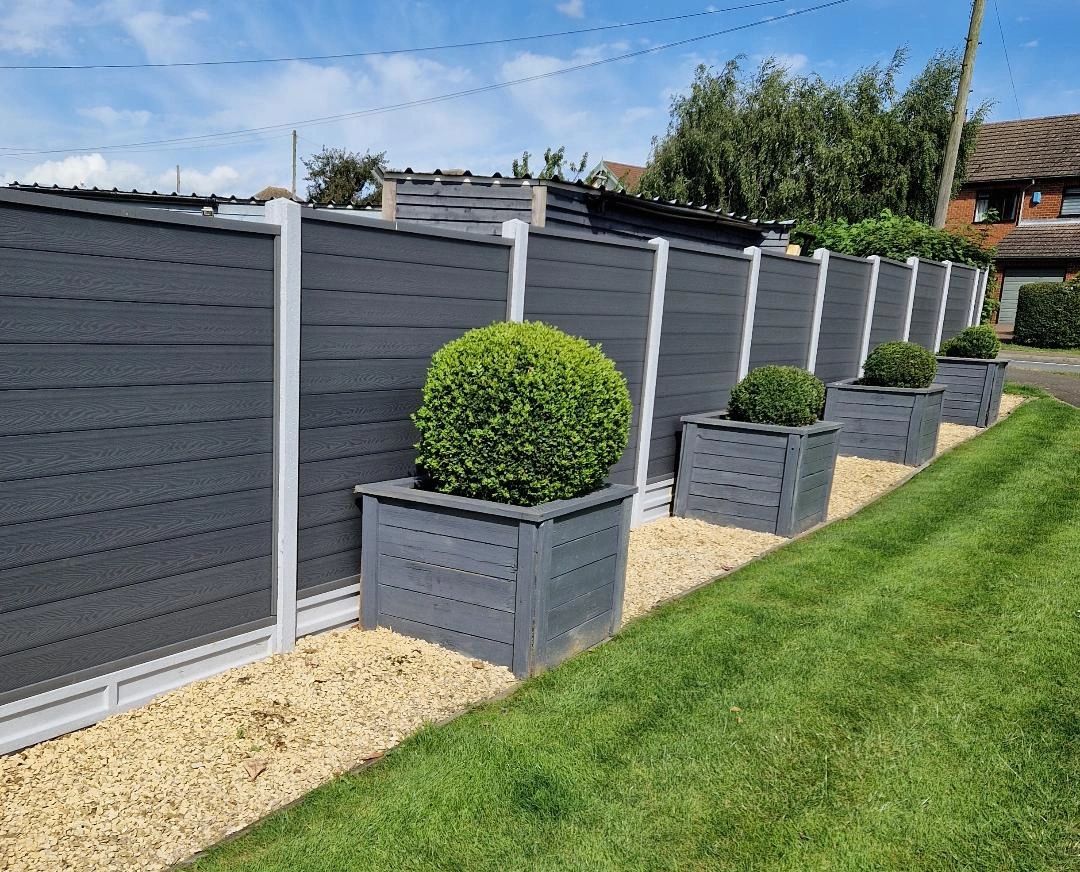 Composite Fencing Kits Concrete Posts