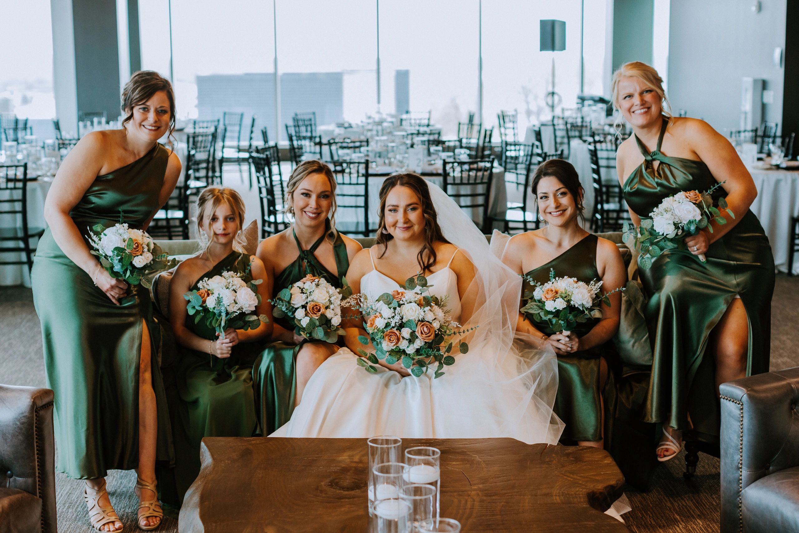 How to Transform an Indoor Venue into a Romantic Wedding Escape