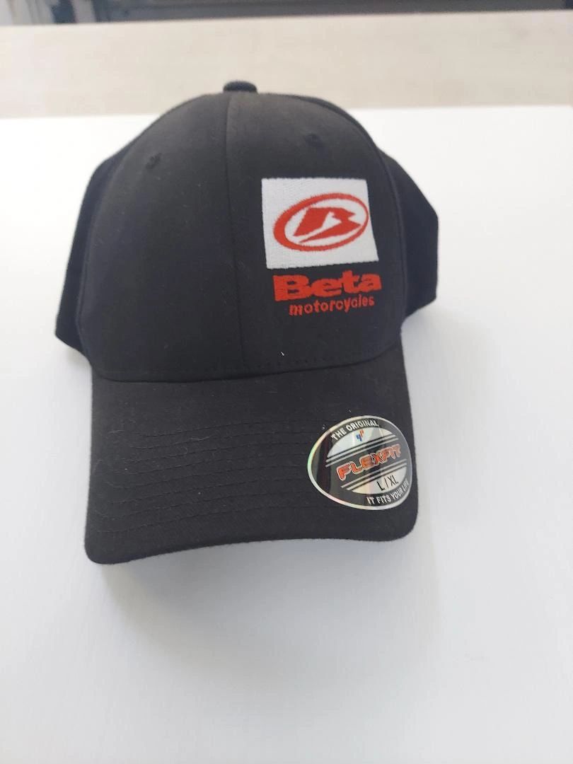 BETA FLEX FIT HAT-BLACK