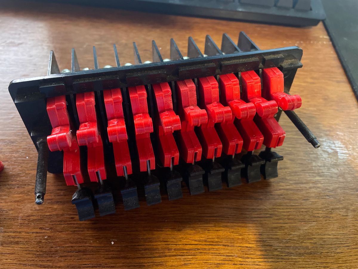 10 FT-1 SWITCH GUARDS