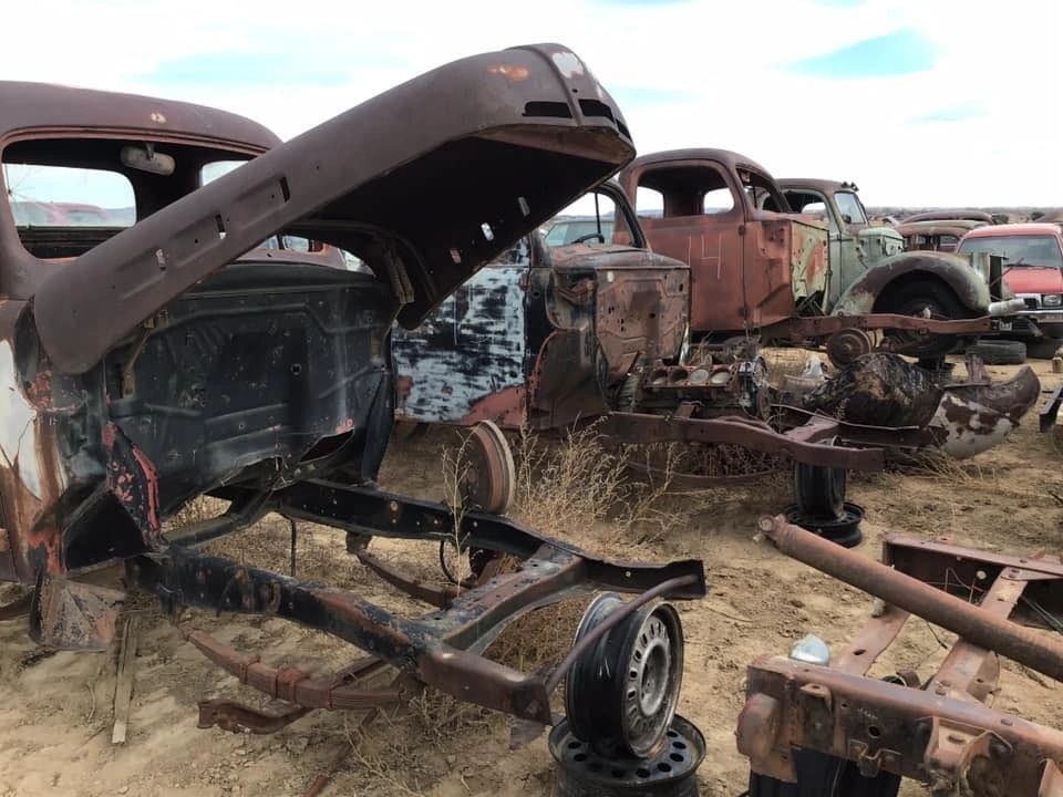 Find Vintage Used Car Parts at Manleys Vintage Auto Parts