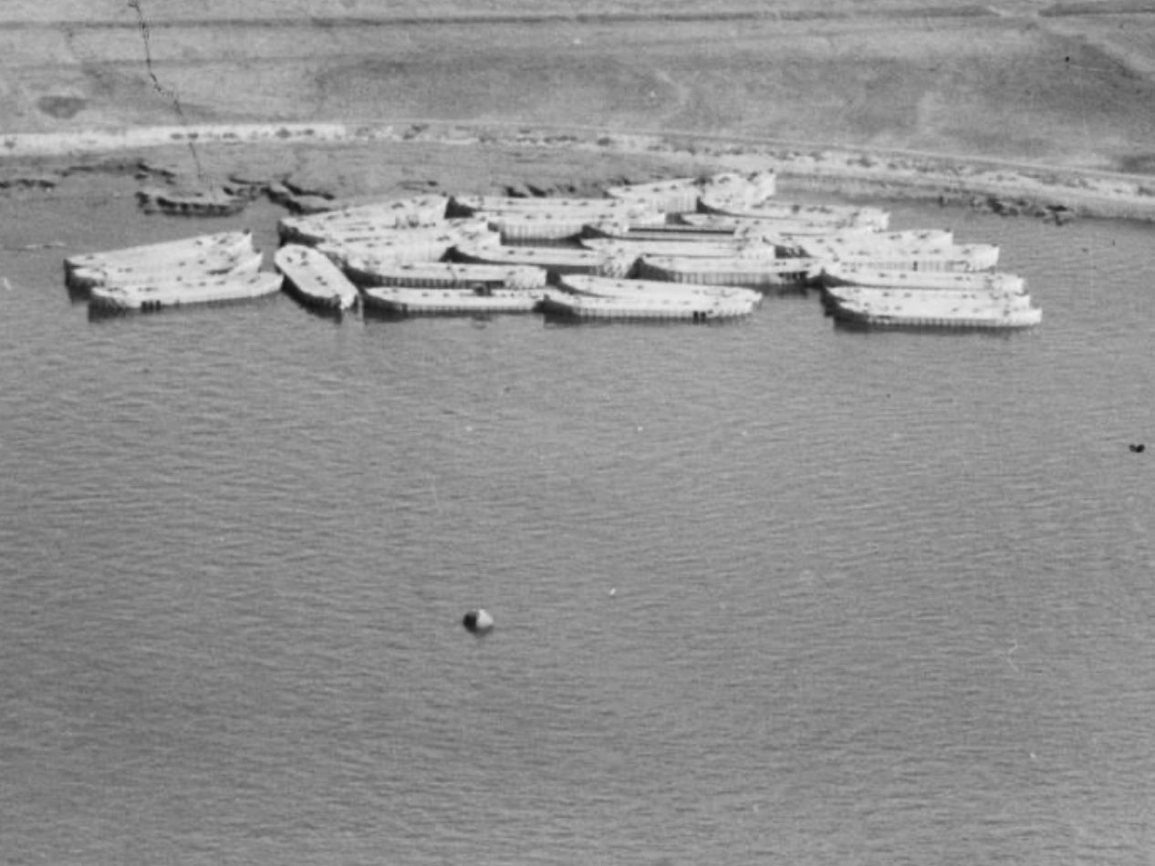 Posting about the 'Concrete Barges' ? Here's the real history