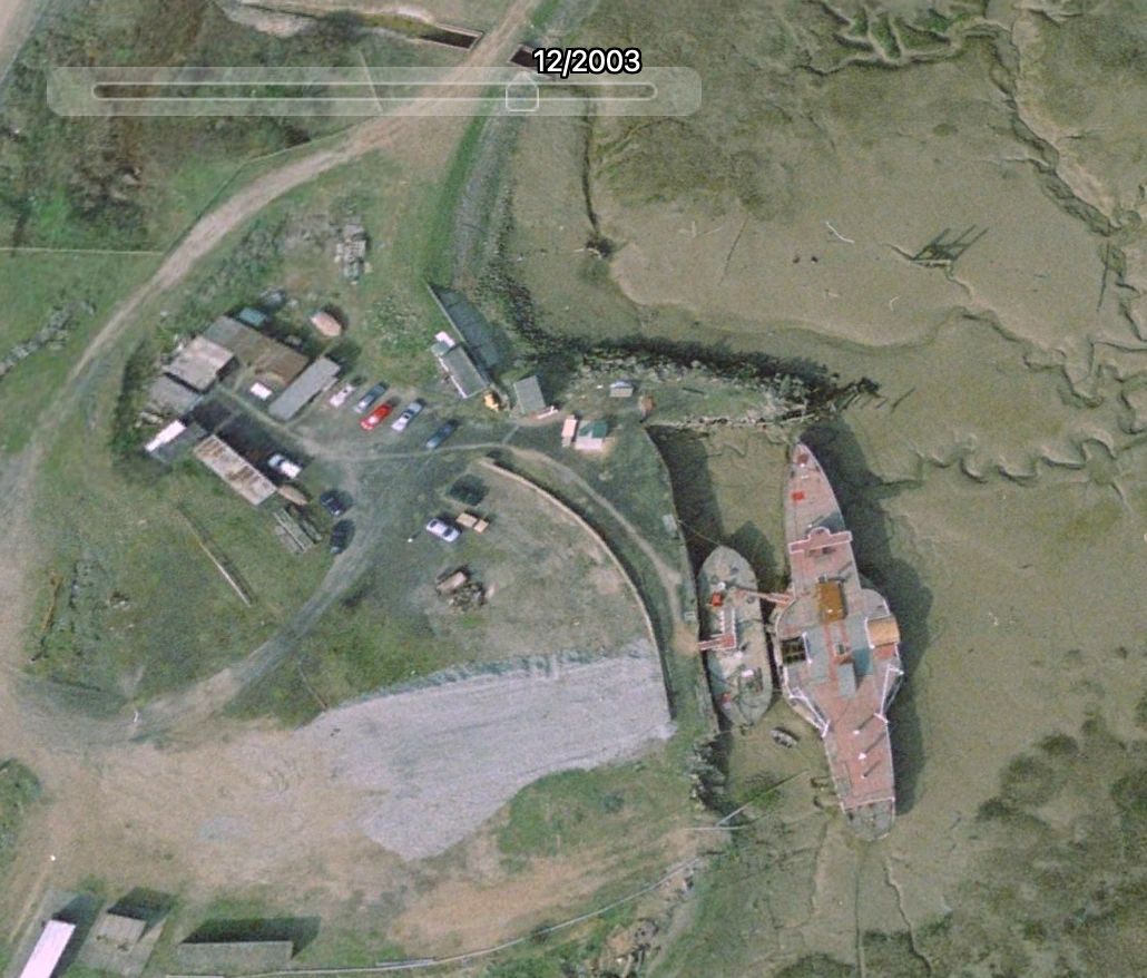 The Concrete Barges of the Medway - Damhead Creek