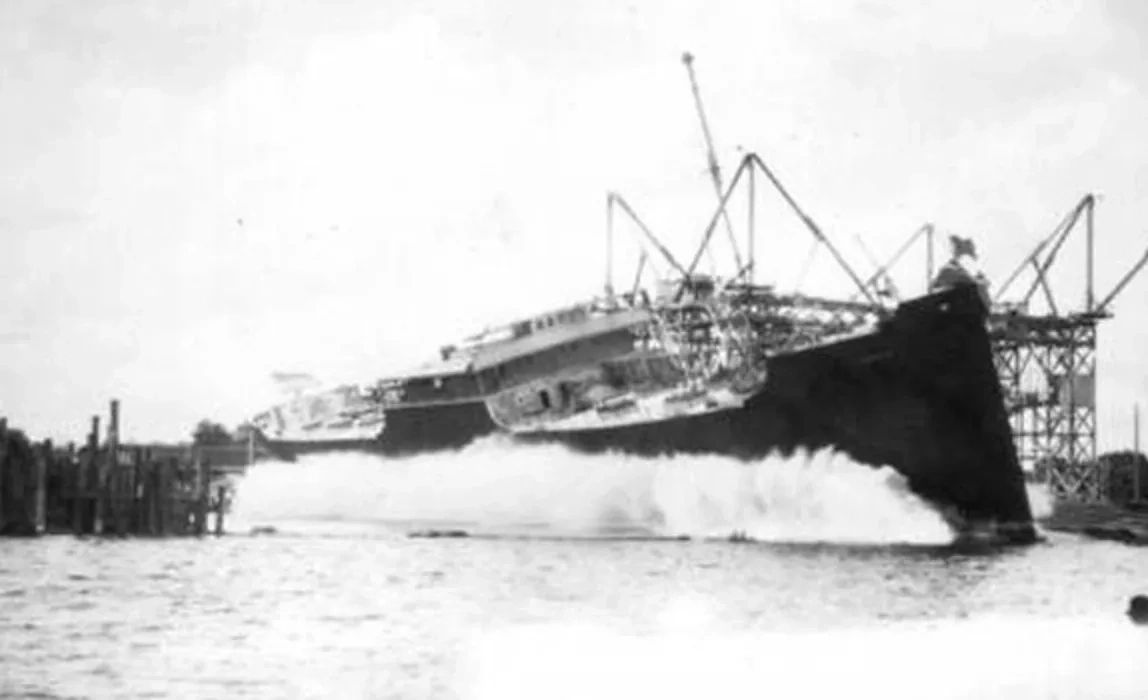 Born in the USA - Concrete Ships of World War I : 'S.S. Moffitt'