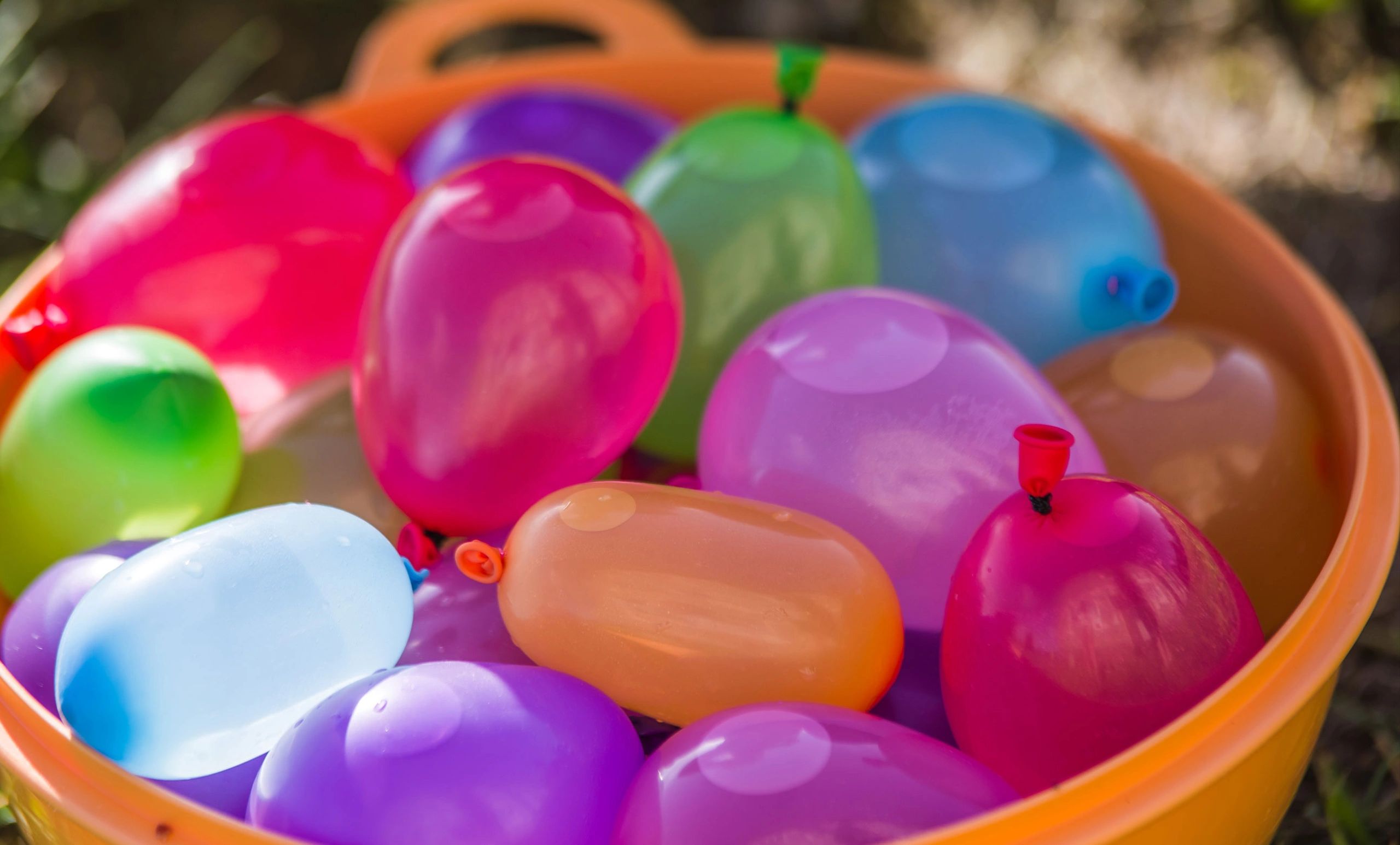 7 Team Bonding Activities Sure to Bring Smiles