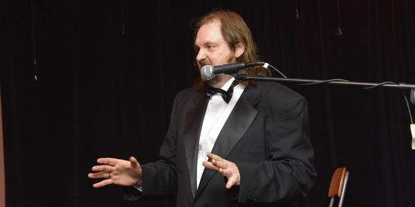 The Magic of Doug Dern - Mentalism, Magician