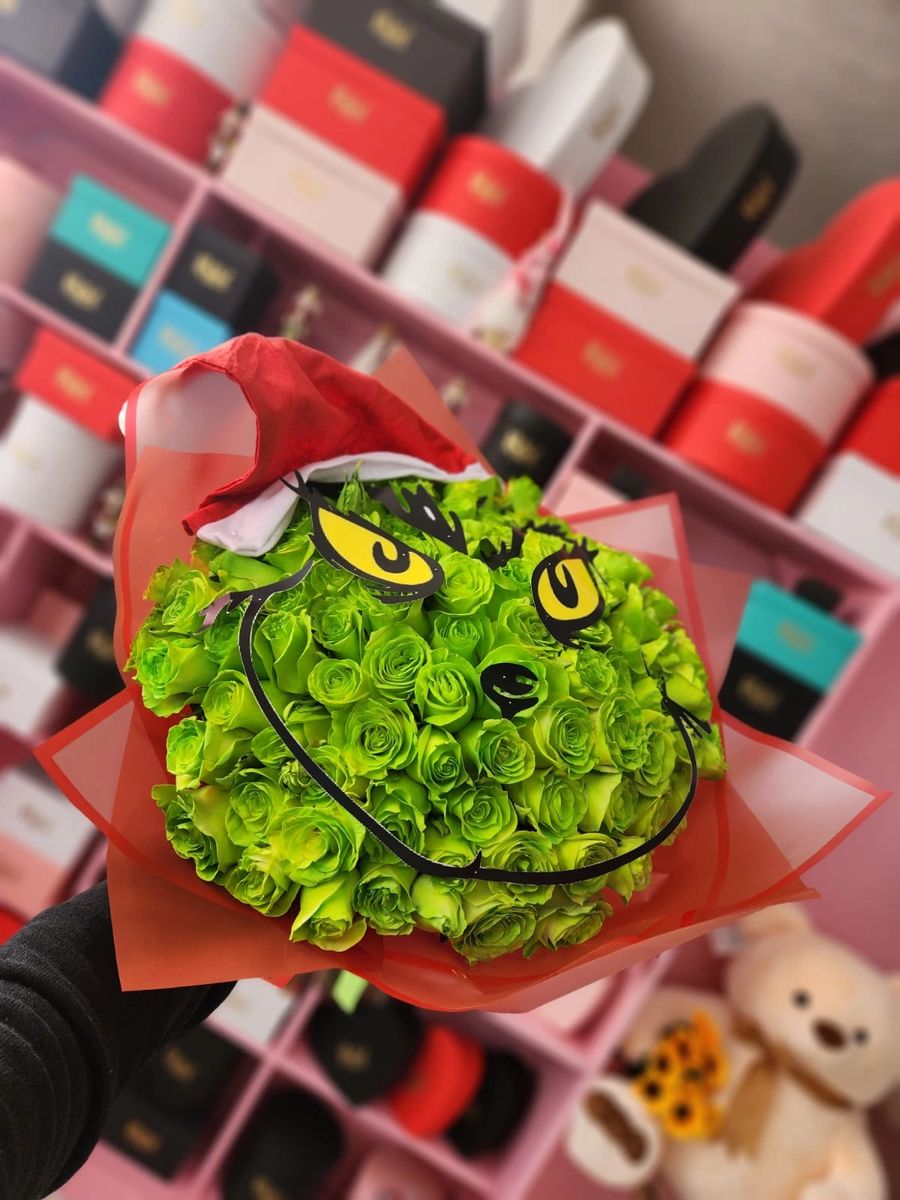 Merry Grinchmas Bouquet (Grande)
