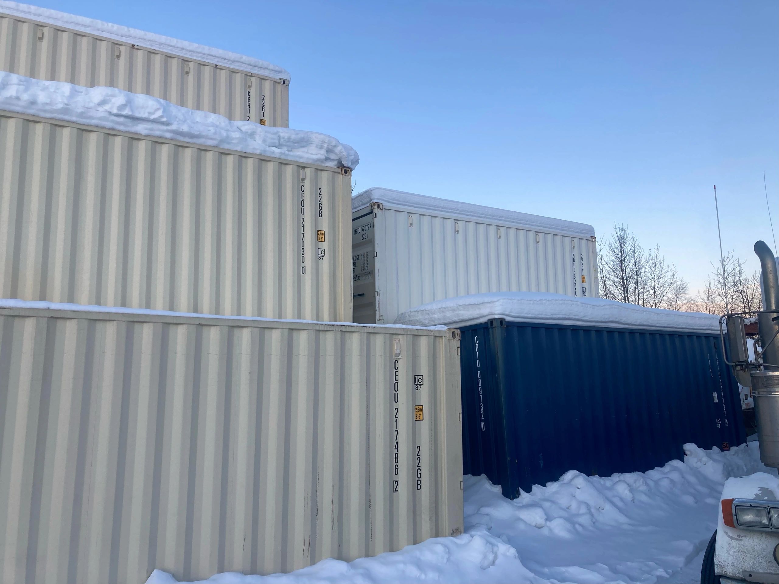 20ft and 40ft shipping containers for sale in stock in Alaska
