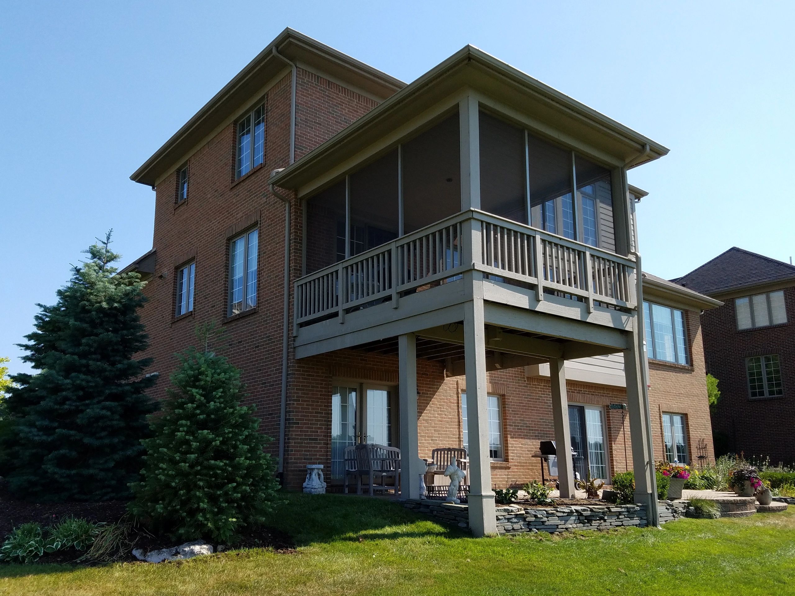 Wayne Craft - Awnings, Sunrooms, Railing Detroit