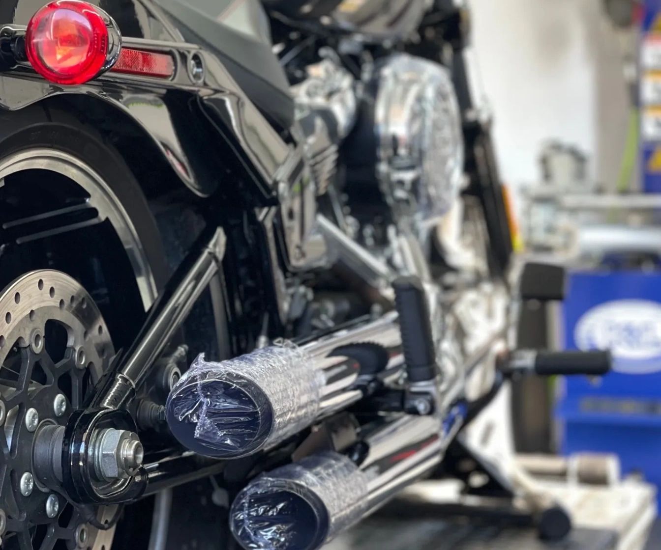 Home [motorcyclerepublic.ca]