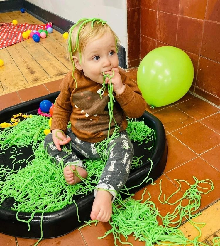Messy Play Baby Sensory Classes Diddy Dots Yorkshire messy-play-baby-sensory-classes-diddy-dots-yorkshire