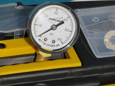 Pressure test and leak protection of a pool