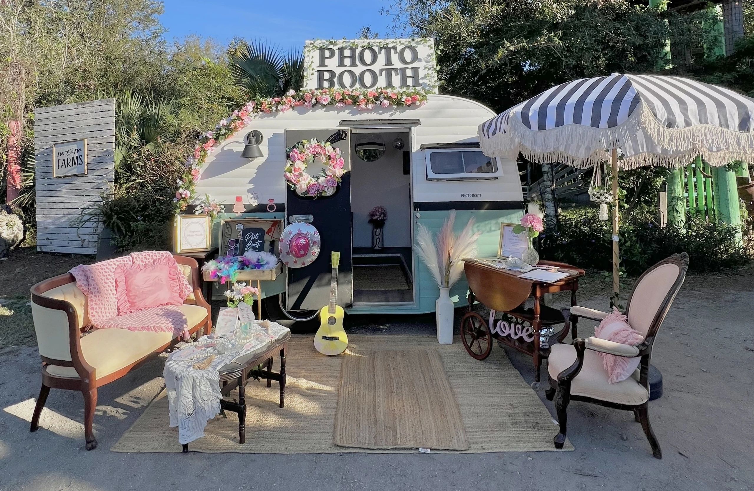 Small Photo Booth Rental Services | Sugaree Photo Booth