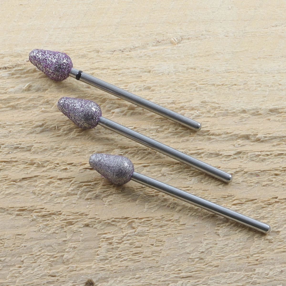 Ruby Carver Large Bud