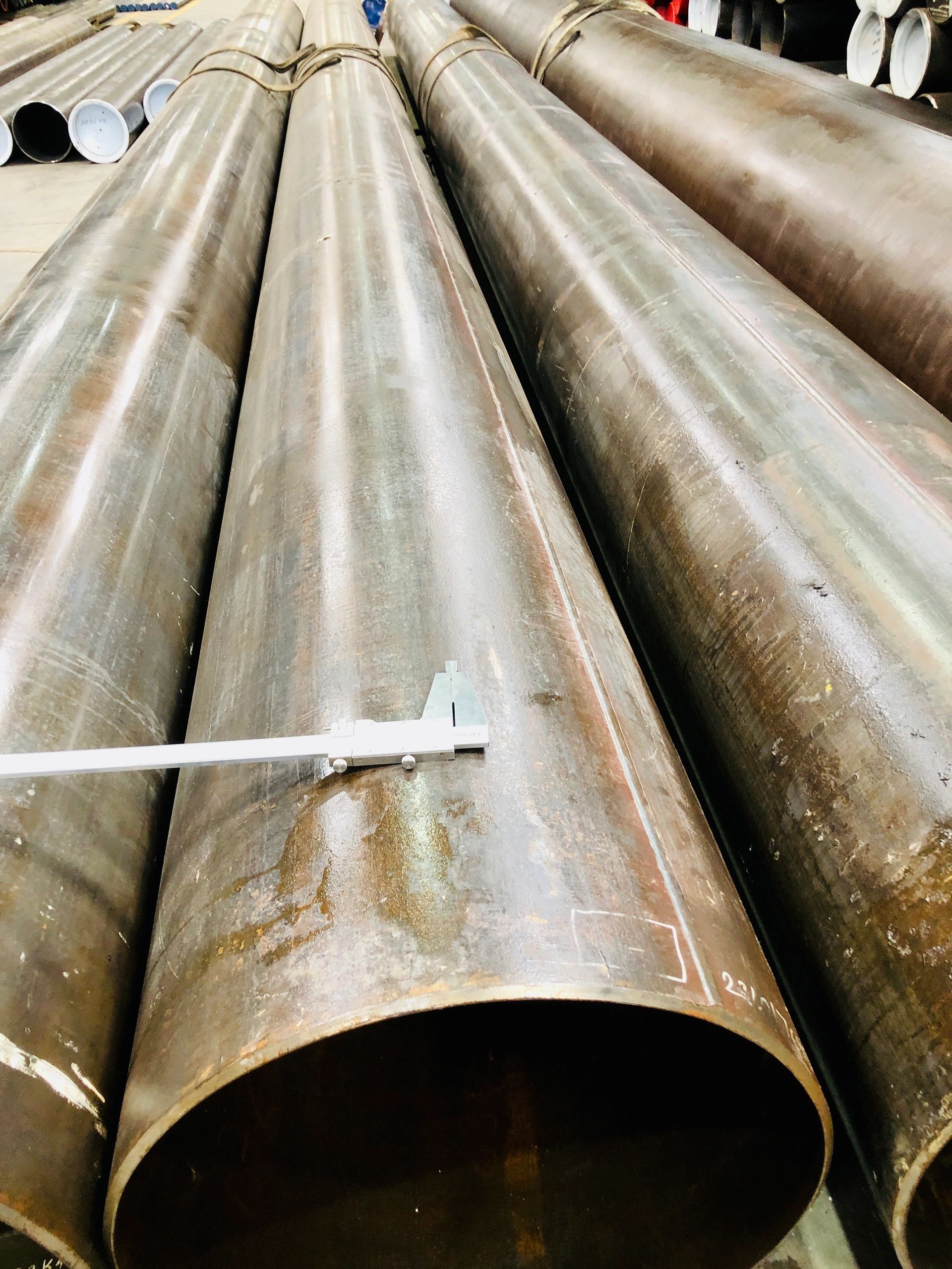 ASTM A672 Gr B65 Class 22 EFW & LSAW Pipes Supplier & Exporter