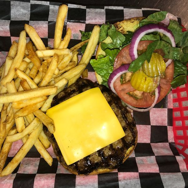 Clemson Marina - The Grill at Clemson Marina, Restaurant