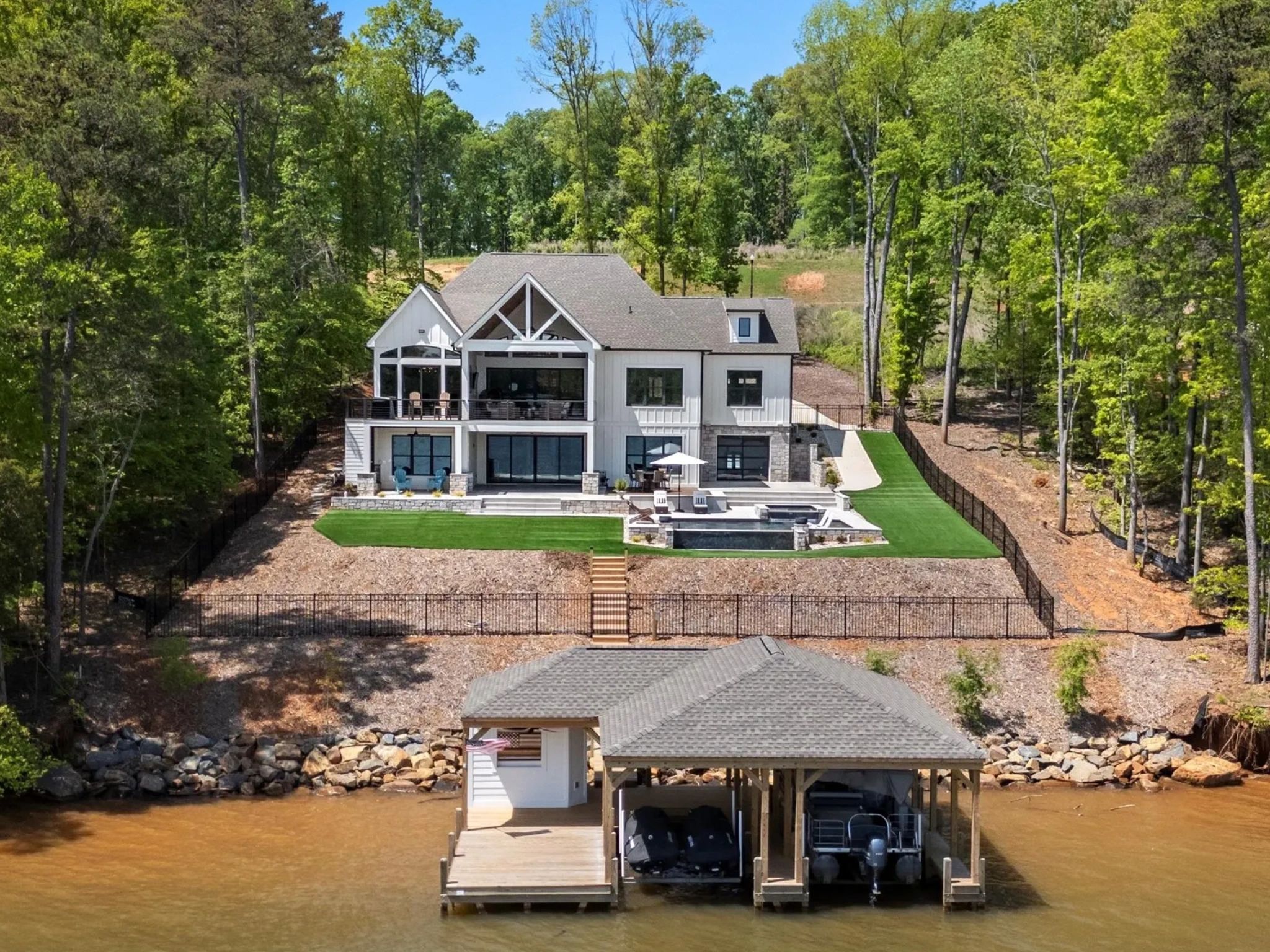 T4 Building Group LLC