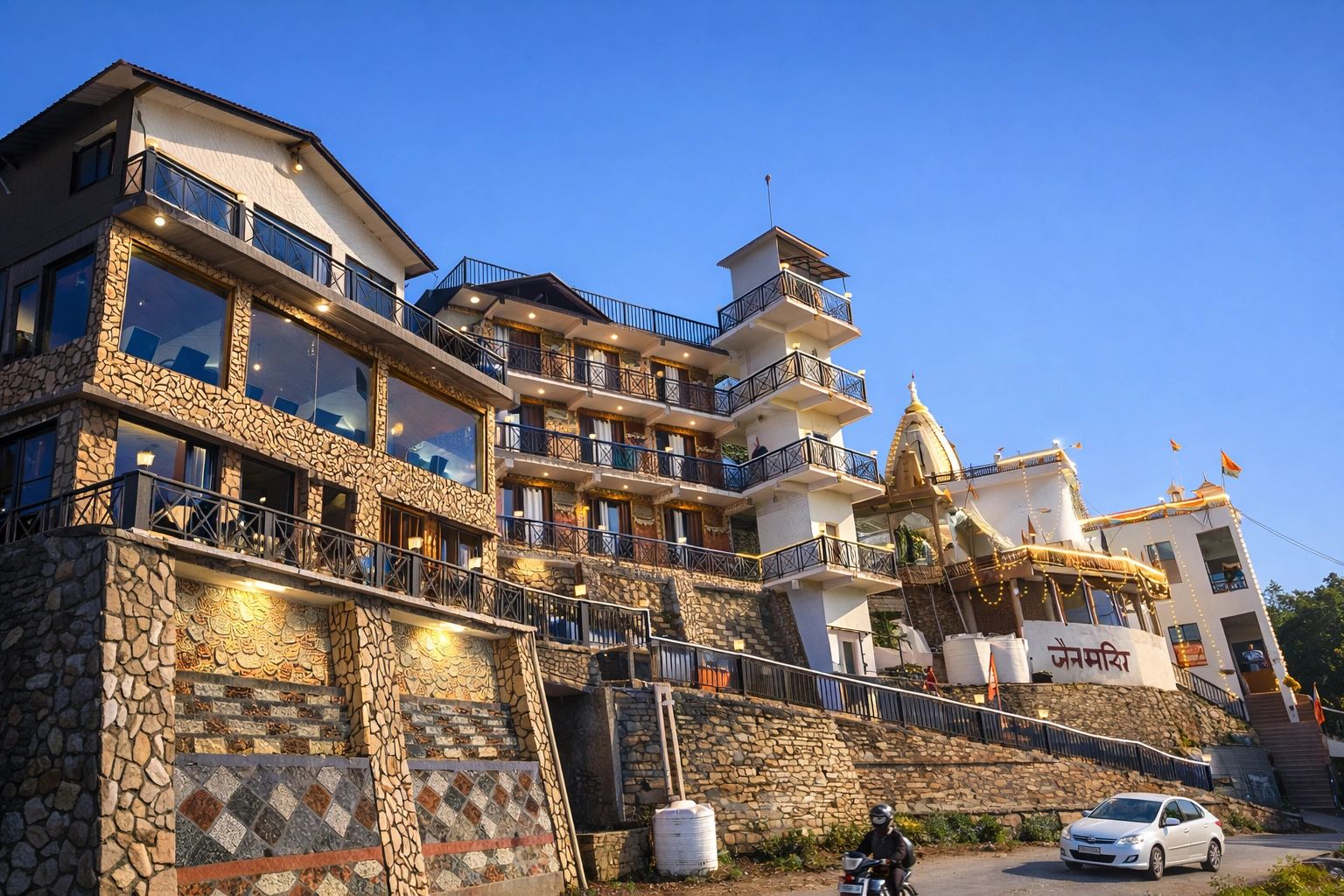 Ashtapad Saamaayik Resort