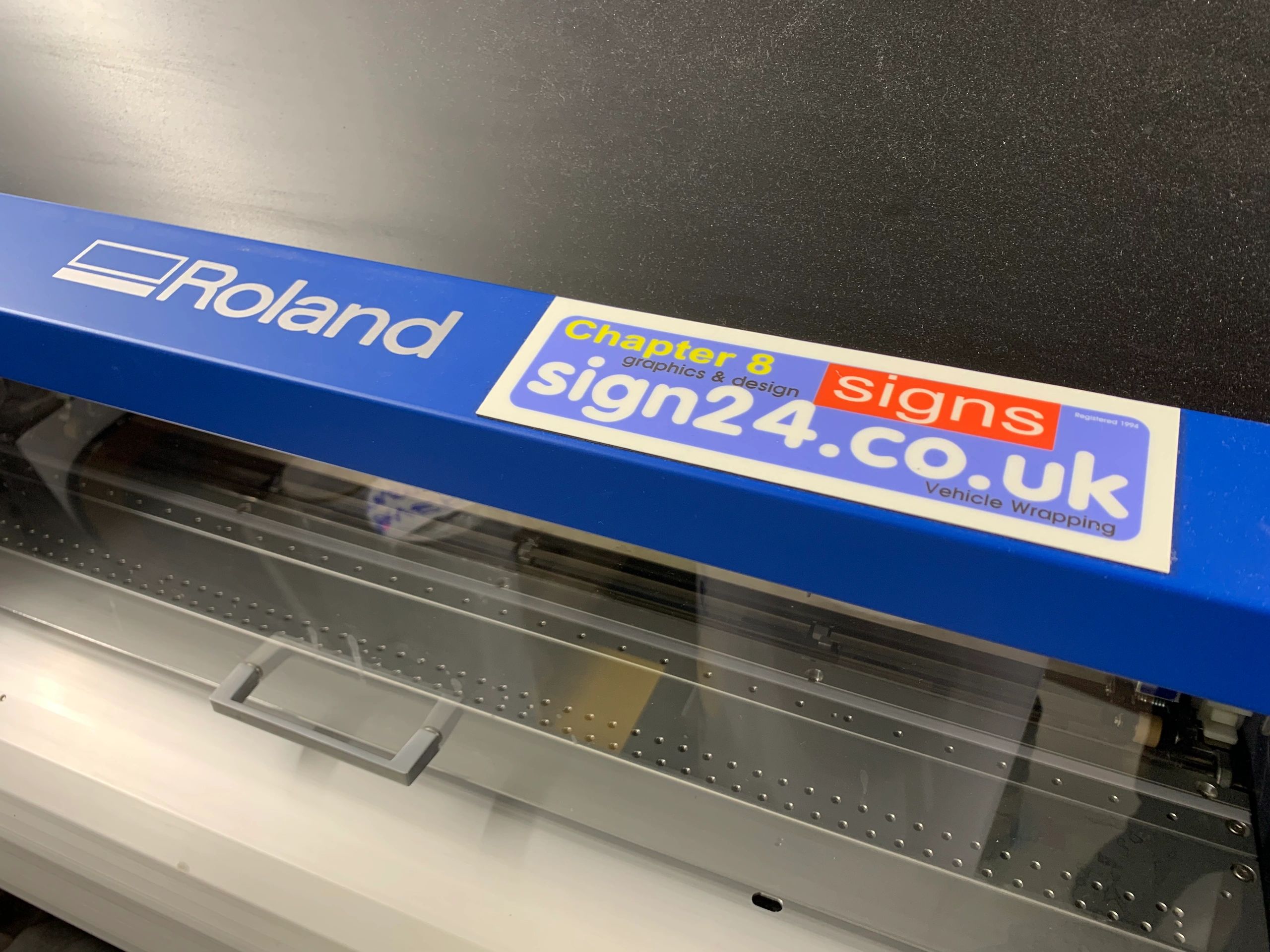 Printer maintenance at sign24 Roland 640