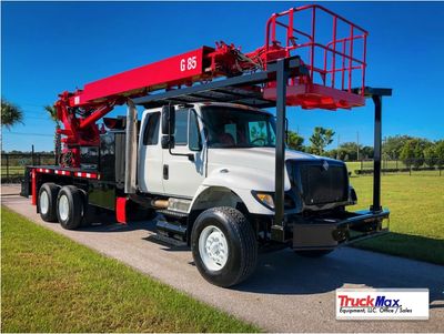 SIGN INSTALLATION TRUCKS | Truck Max Equipment LLC