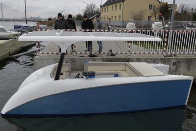 Solar Electric Boats - Electric Boat, Boat Solar Powered
