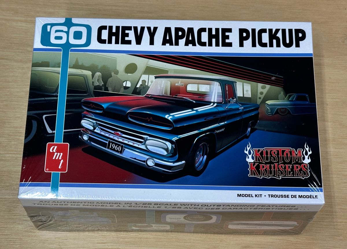 AMT 1960 CHEVY APACHE PICKUP "KUSTOM KRUISERS" EDITION