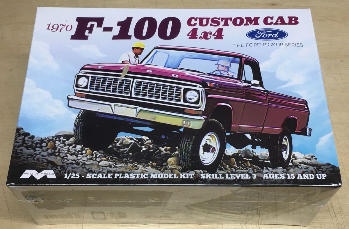 MOEBIUS 1970 FORD F-100 4X4 CUSTOM CAB