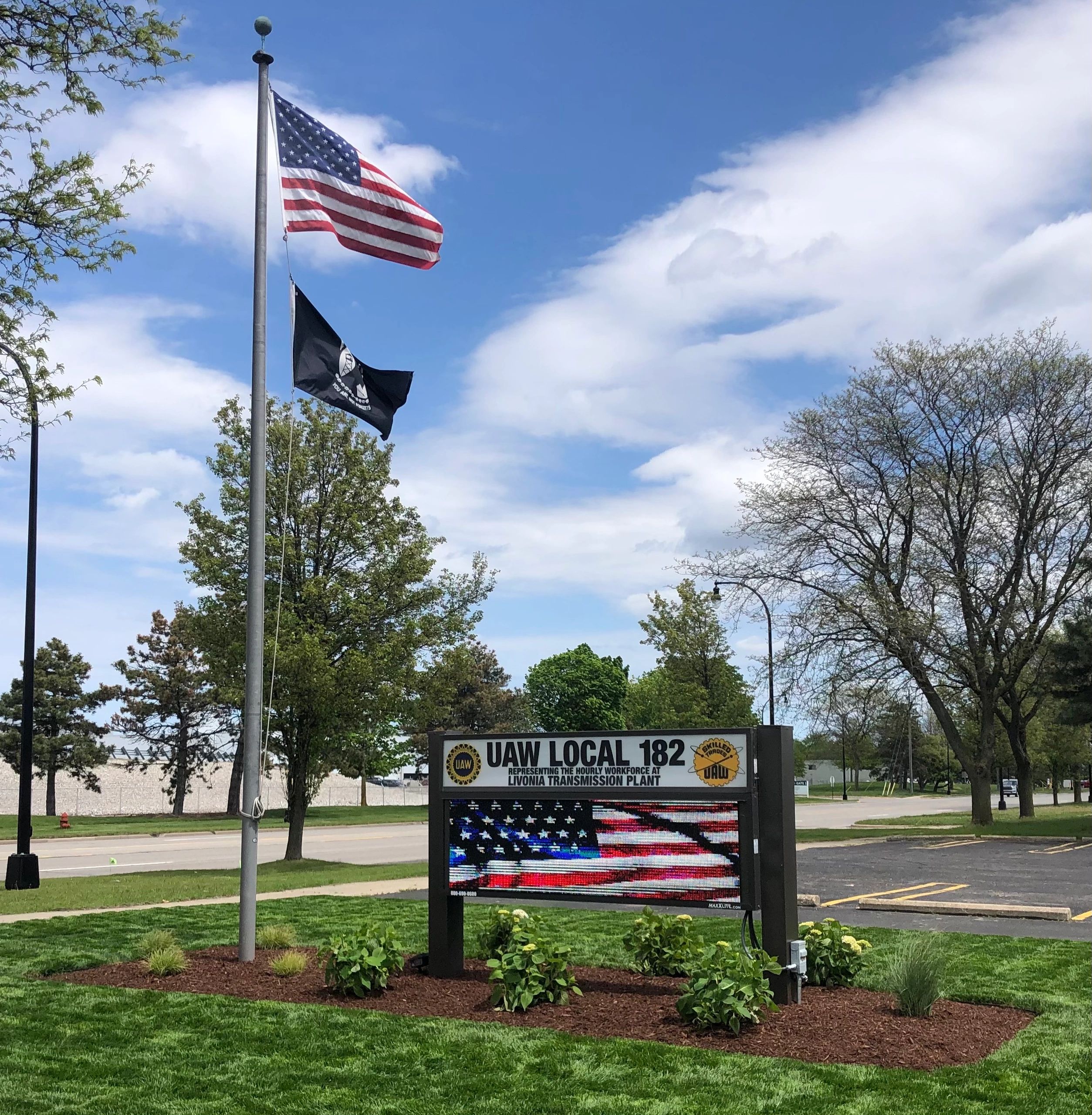 Local 182 - UAW Local 182