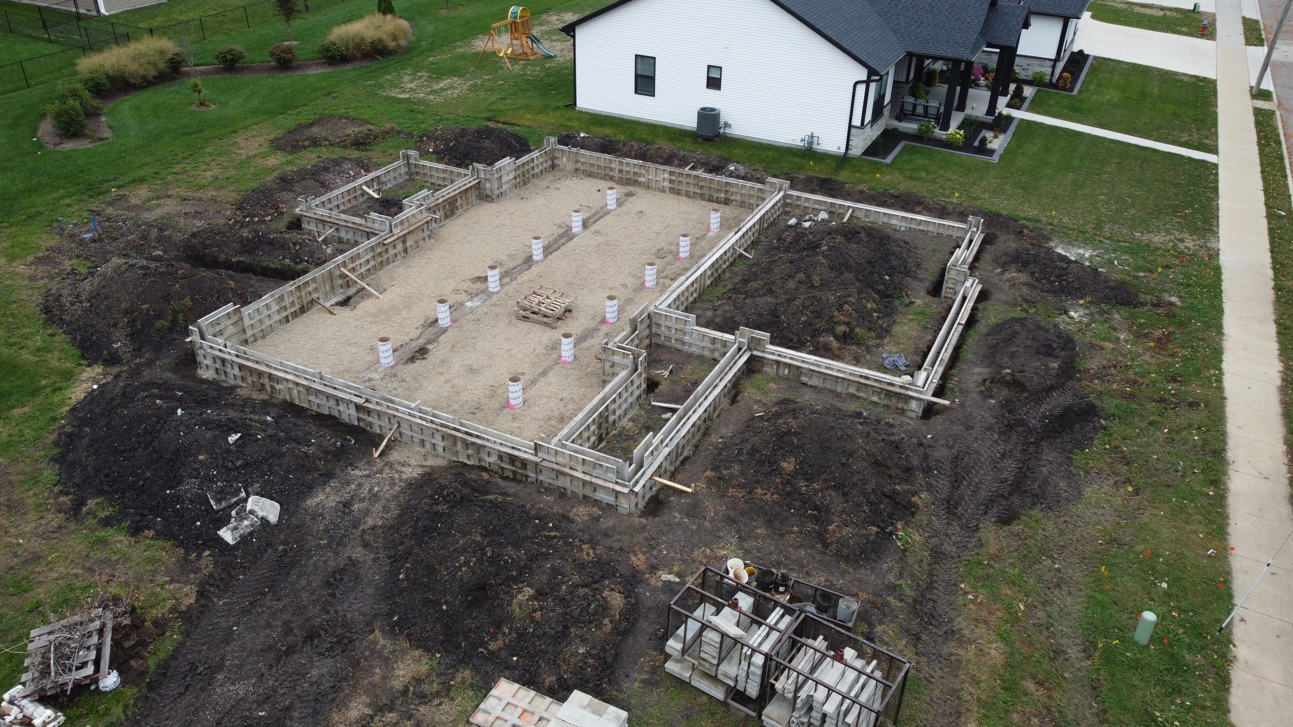 Barry Contracting LLC - Concrete Contractor, Excavating Contractor ...